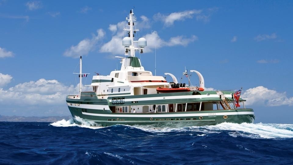 Yacht STEEL, Pendennis | CHARTERWORLD Luxury Superyacht Charters